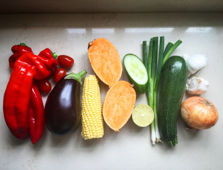 Spiced Indian Chicken & Rainbow Veg Traybake with Creamy Raita ...